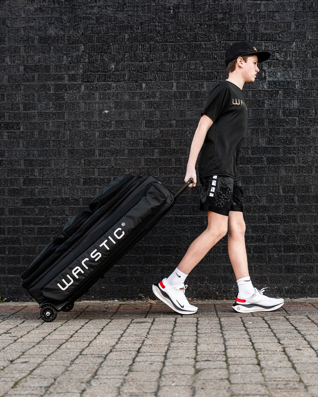 WARRIOR CATCHERS WHEELED BAG (BLACK) – Warstic